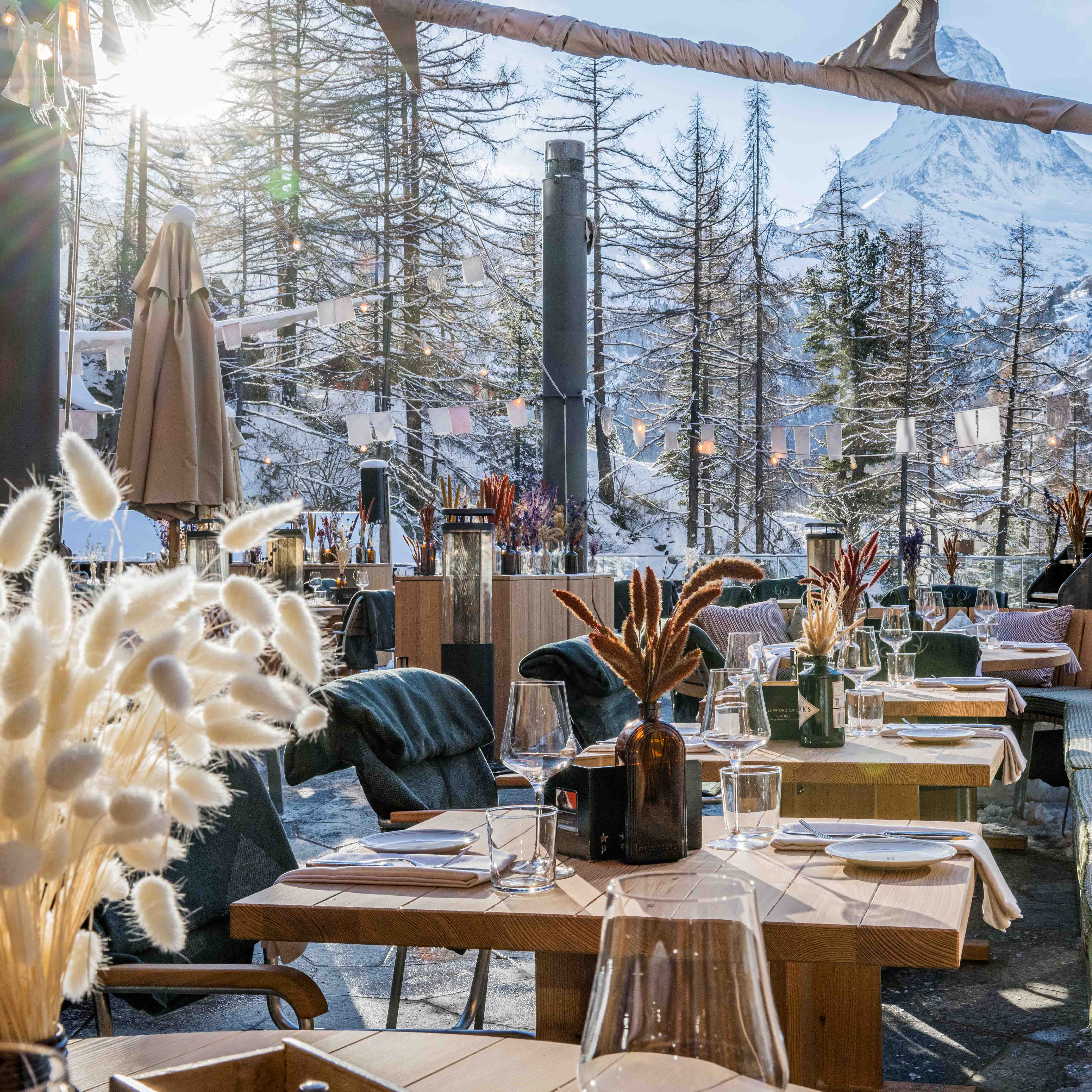 Madre Nostra Music with J-Blue | CERVO Mountain Resort